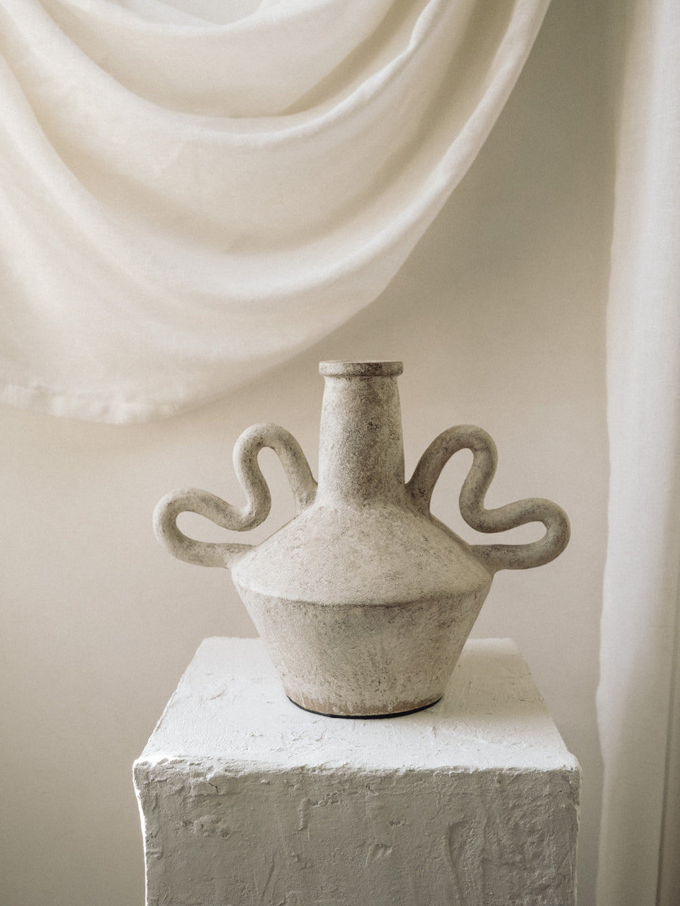 Wang Vessel Cream – Modern Ware Market | Living + Interiors